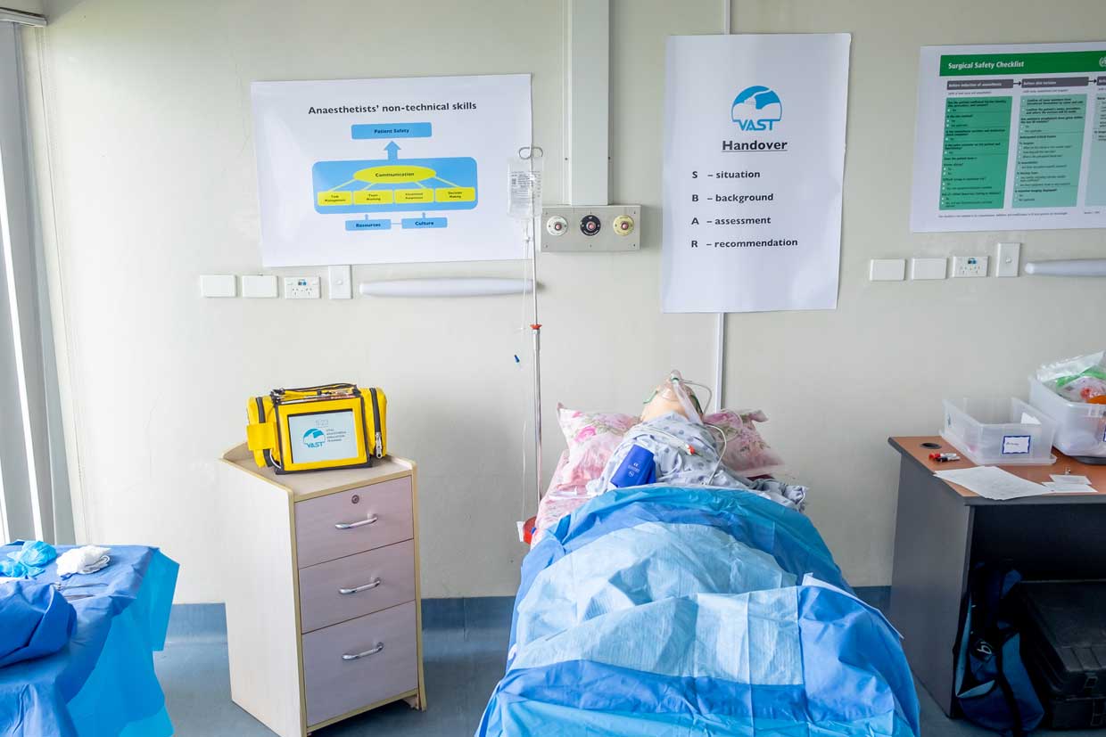 VAST – Vital Anesthesia Simulation Training